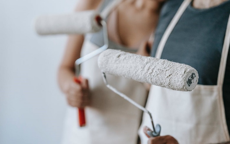 What Are The Important Pointers for Painting Your Roof during This Time ...